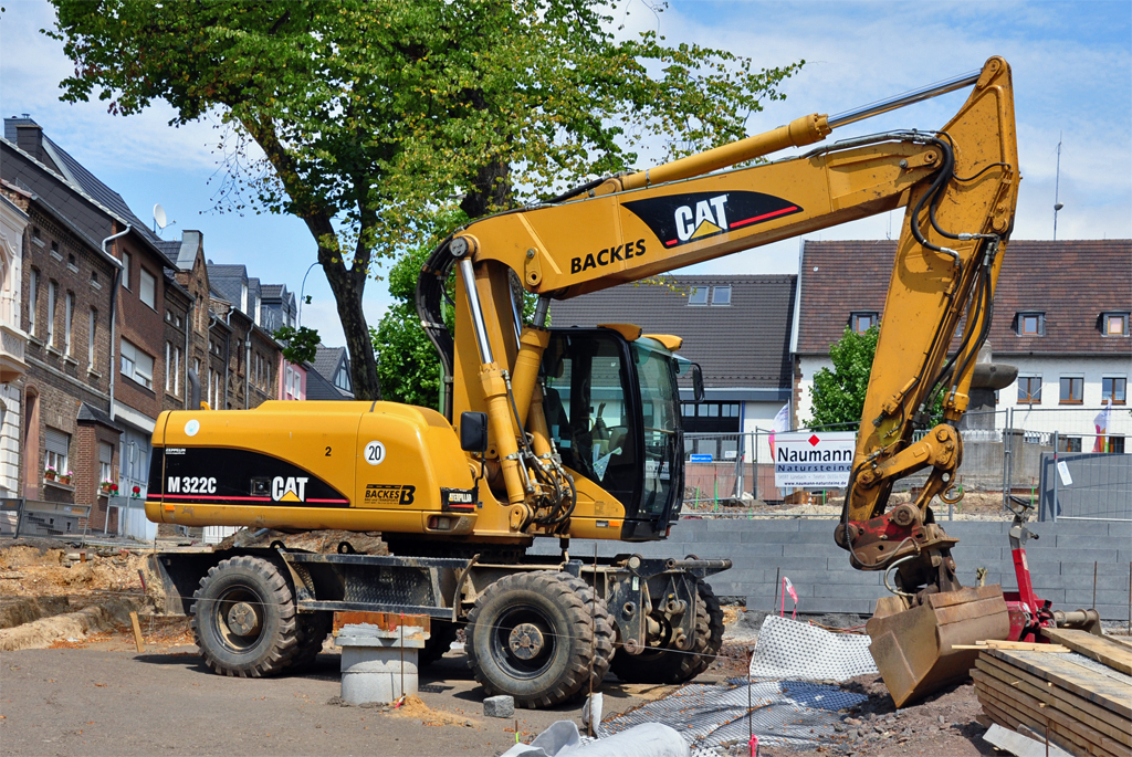 Cat-Zeppelin M322C Radbagger in Zülpich - 03.07.2011 - Fahrzeugbilder.de