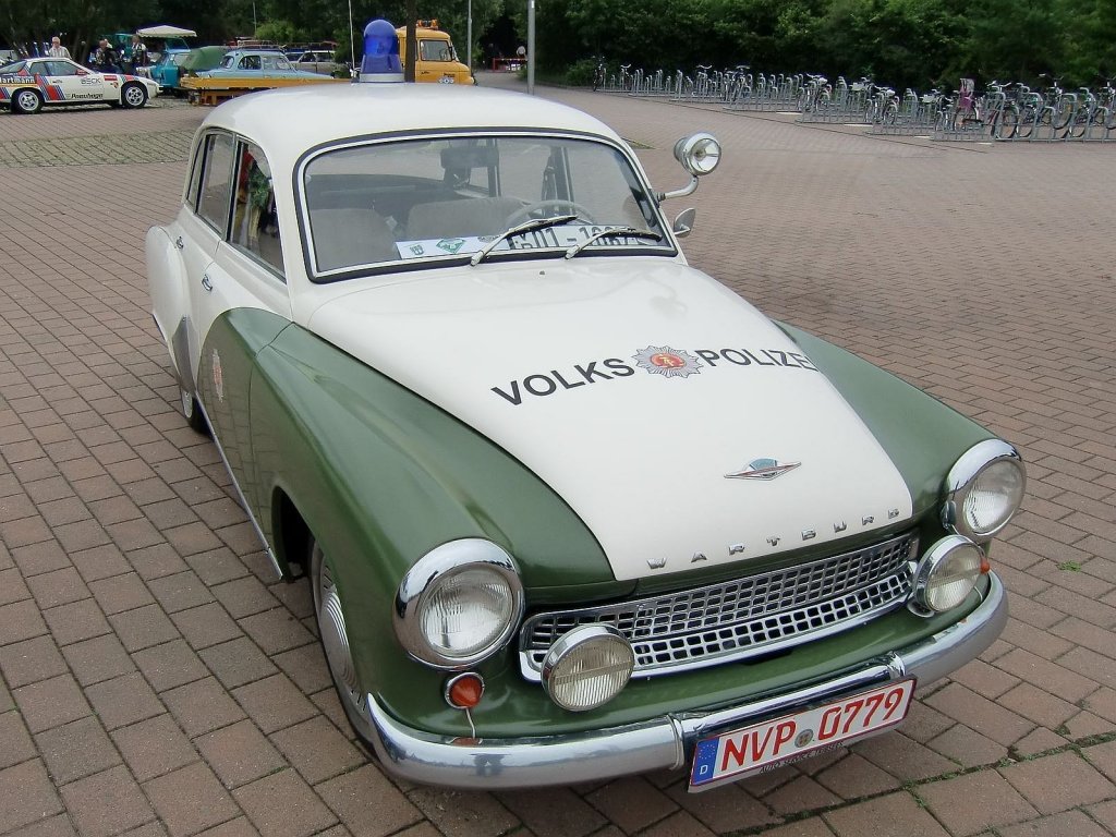 Volkspolizei (DDR, historisch) Fotos (2) - Fahrzeugbilder.de