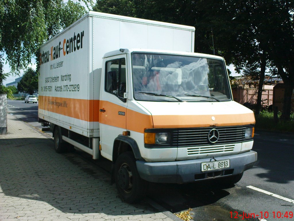 Mercedes 709D. - Fahrzeugbilder.de