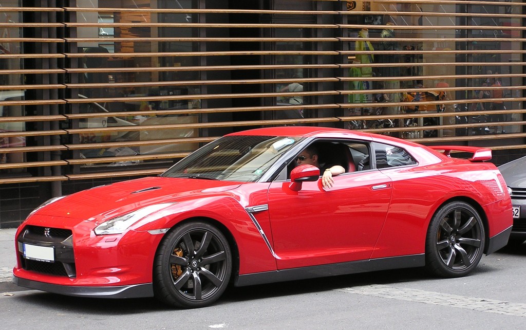 Nissan GT-R. Juli 2010 - Fahrzeugbilder.de