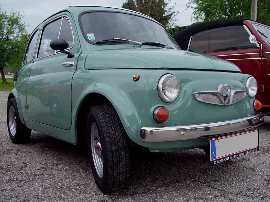 Steyr-Daimler-Puch Puch 500/650/700 Fotos (2) - Fahrzeugbilder.de