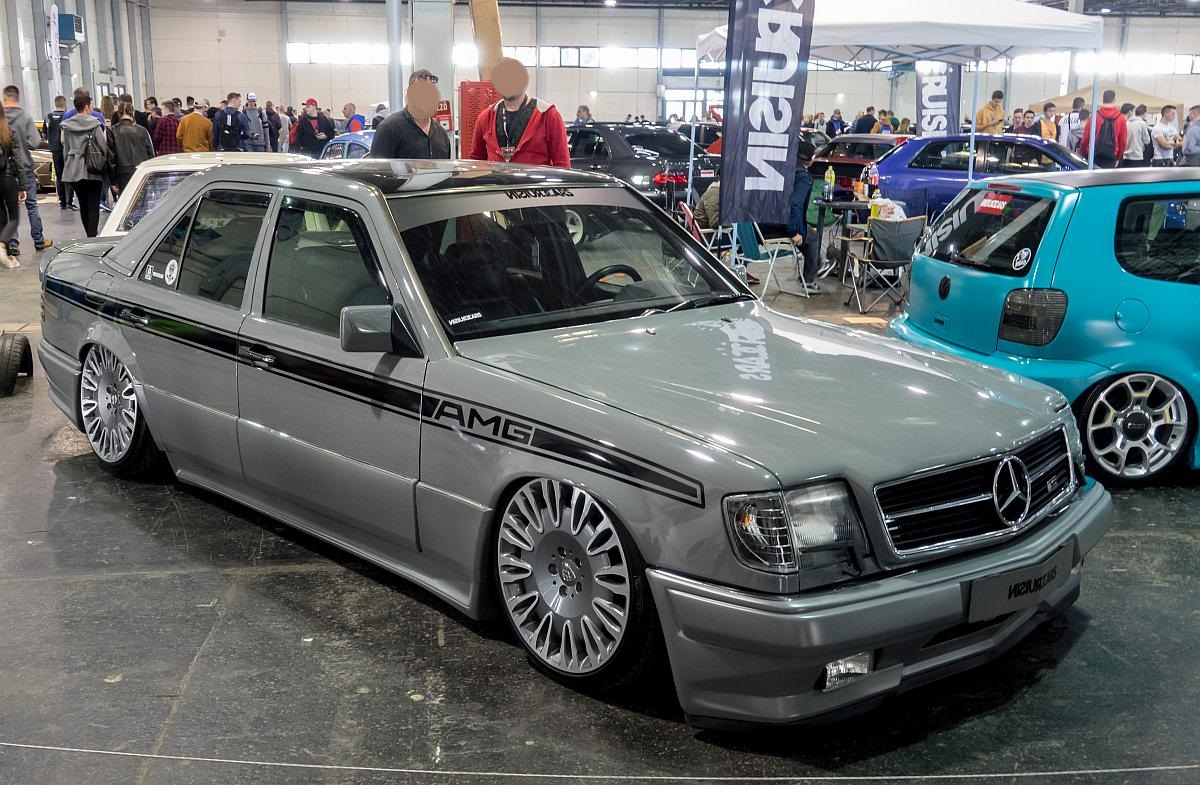 Mercedes-Benz W123 tuning. Foto: AMTS, März, 2019, Budapest ...