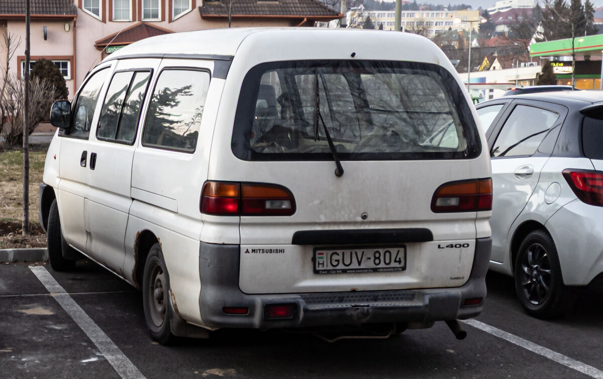 Mitsubishi L400. Foto: 01.2022. - Fahrzeugbilder.de