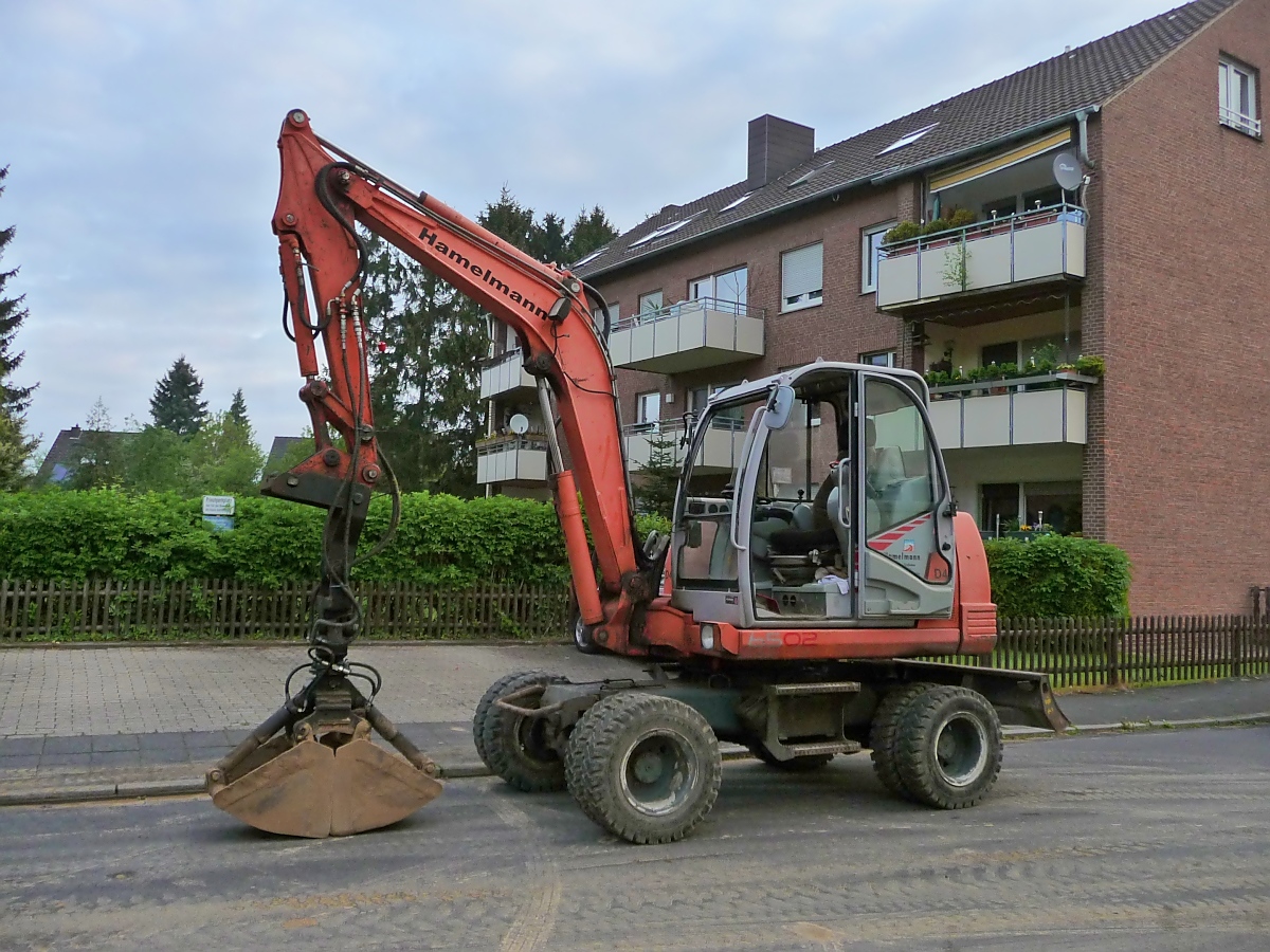 Neuson 6502 Bagger, 3.5.12 - Fahrzeugbilder.de