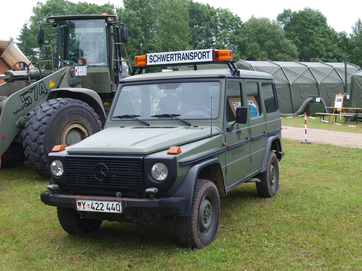 Fahrzeuge der Bundeswehr Standortverwaltung - Fahrzeugbilder.de