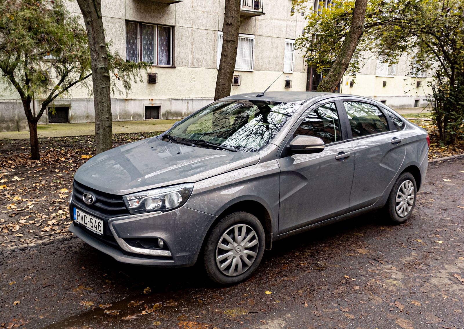 Rückansicht: Lada Vesta. Foto: 01.2022. - Fahrzeugbilder.de