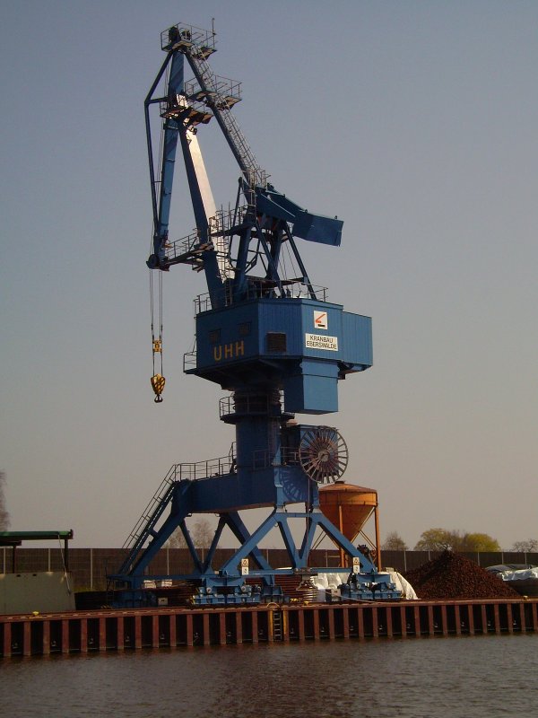Krane: Sonstige Hafenkräne Fotos - Fahrzeugbilder.de
