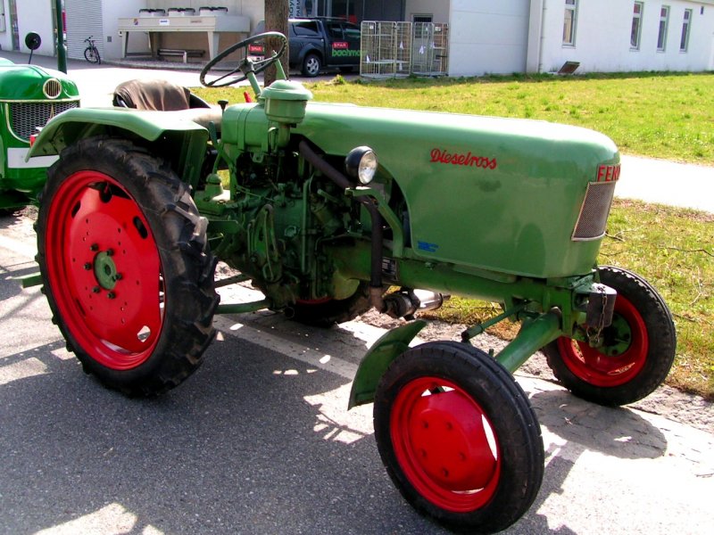 Fendt"Dieselross"(Nr12-7028,Bj1956,12PS)anlässlich Oldtimerparade St ...