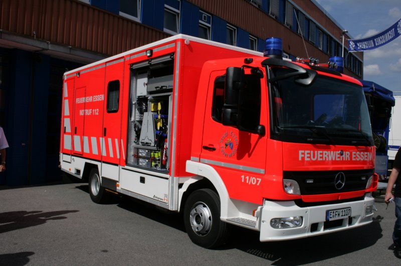 Feuerwehr Essen LRF Mercedes Benz 11/7 Baujahr 2008 - Fahrzeugbilder.de